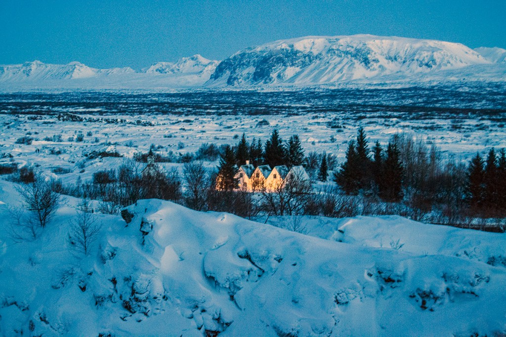 Descubre Islandia en invierno: roca, nieve y auroras - 86400 - Blog de ...
